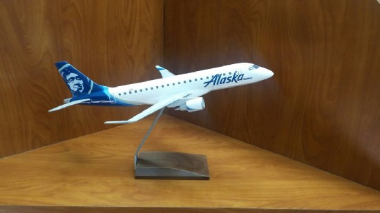 Aircraft Models | Alaska Resin E175 | ACM4
